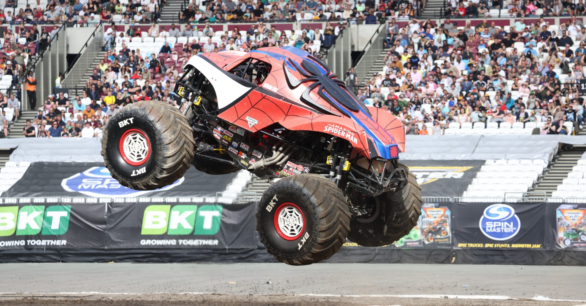 The Amazing Spider-Man ™ | Trucks and Drivers | Monster Jam®