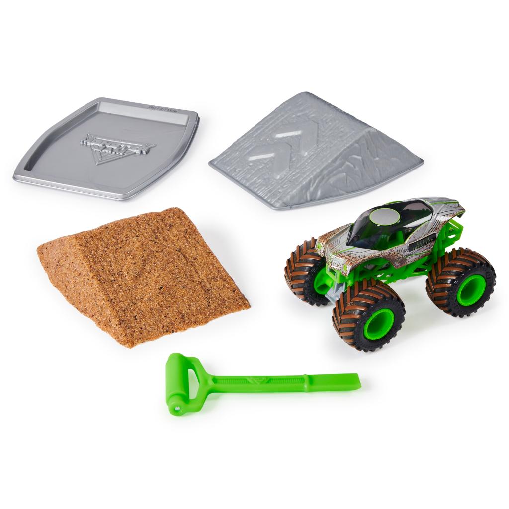 Monster Jam, Alien Invasion Monster Dirt Starter Set with 8oz Monster ...