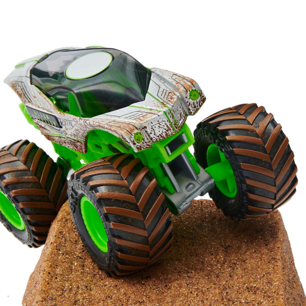 Monster Jam, Alien Invasion Monster Dirt Starter Set with 8oz Monster ...
