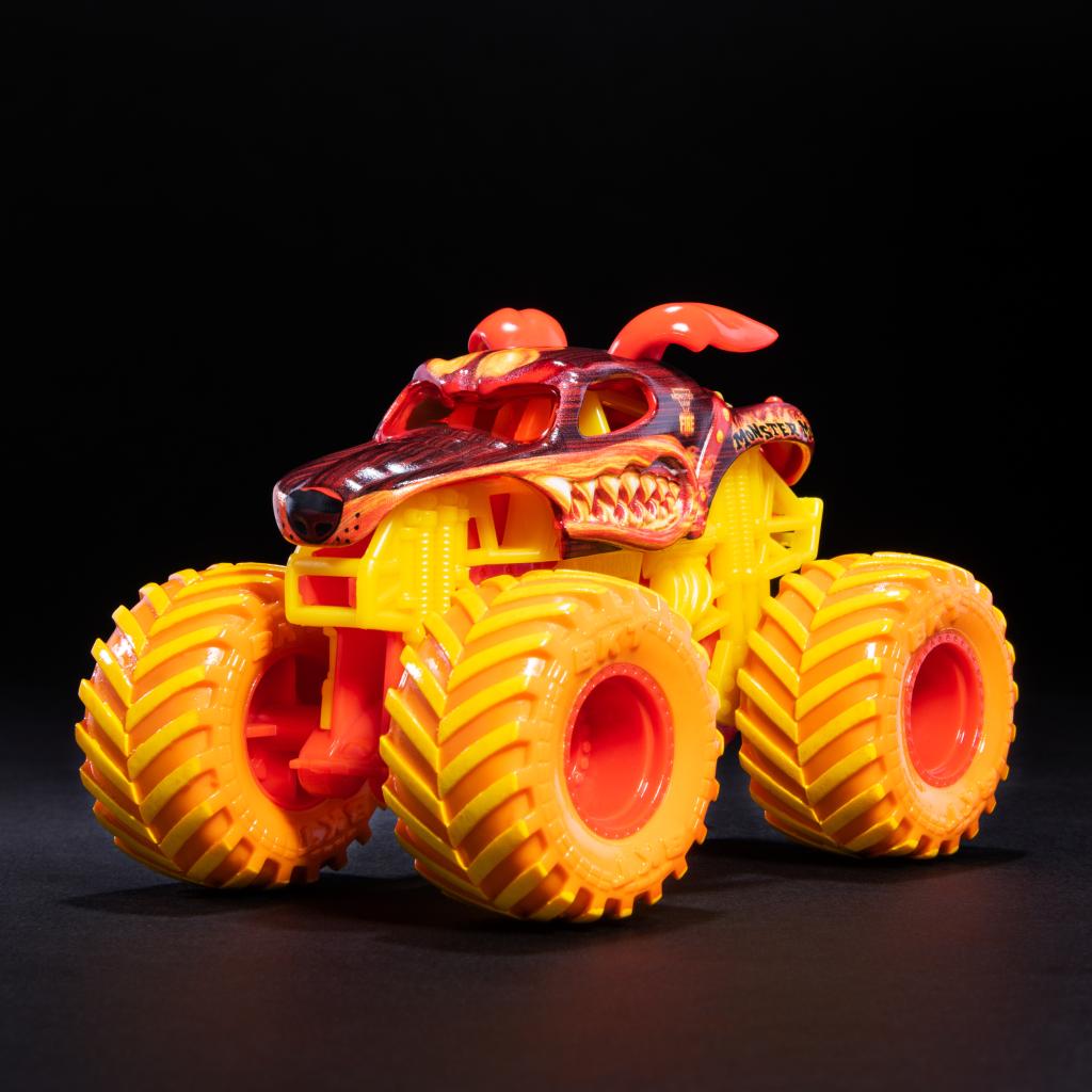 Monster Jam, Fire & Ice Monster Mutt Monster Truck, Die-Cast Vehicle ...