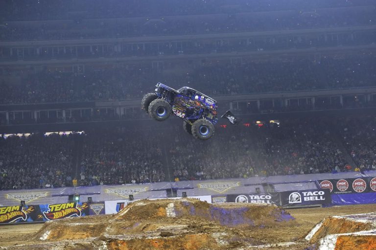 Houston, TX (3) - NRG Stadium | Monster Jam®