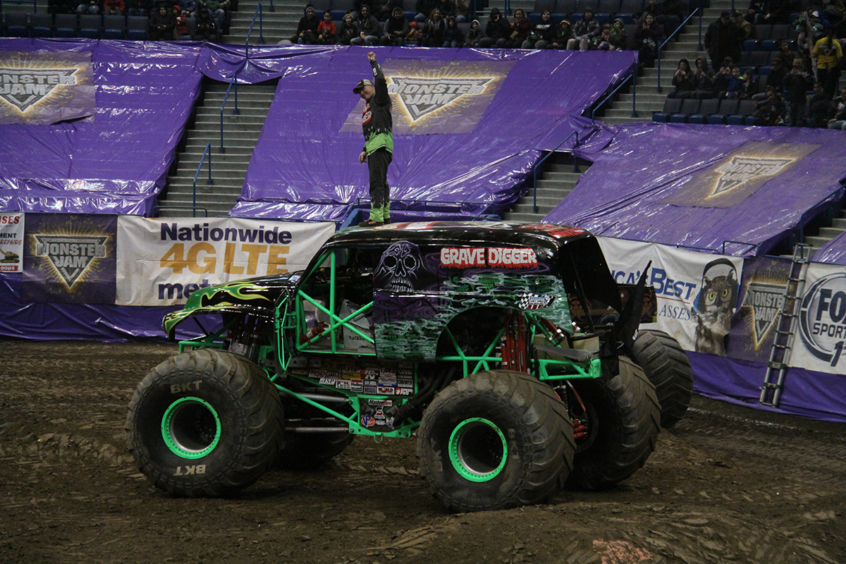 Pablo Huffaker Gets Lifetime Achievement Award | Monster Jam®