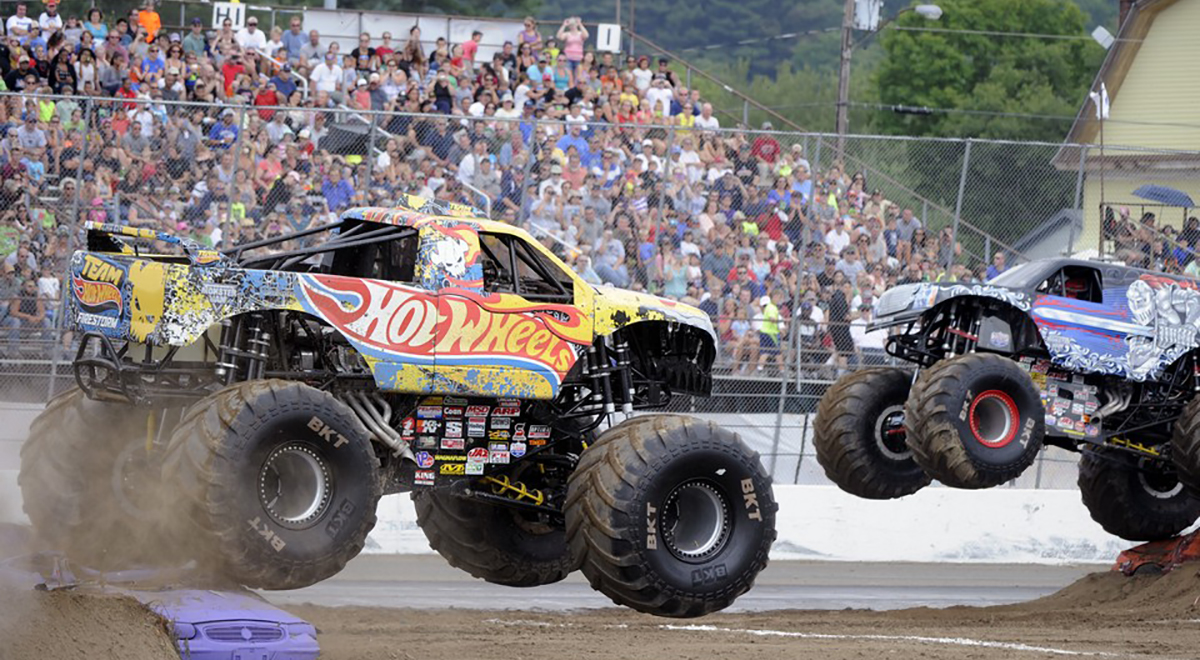 Monster Jam Roars into Summer Action | Monster Jam®