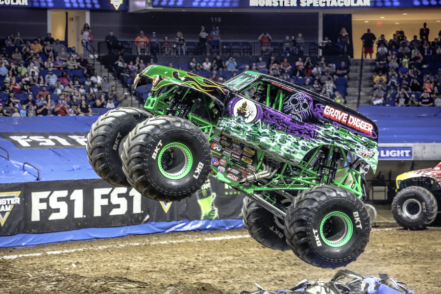 Santiago, Chile - Nov. 30 - Dec. 2 - Movistar Arena | Monster Jam®