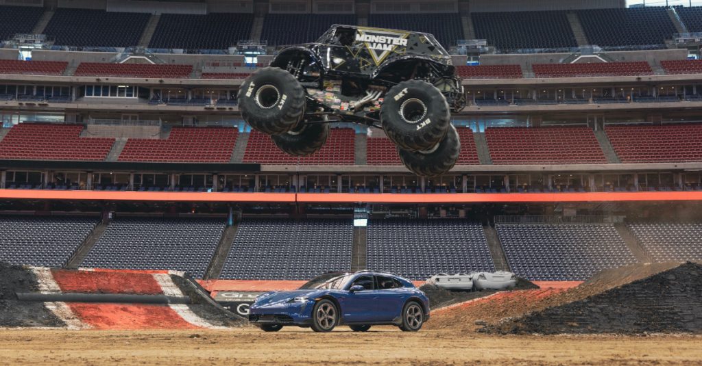 Four Wheel Drive, Done Differently | Monster Jam®