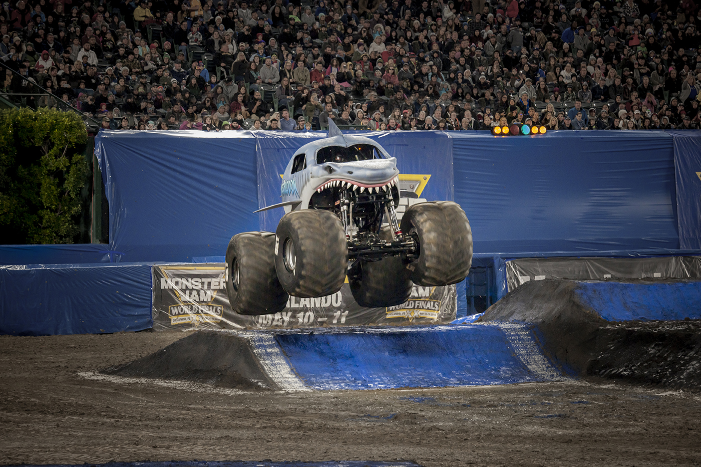 Indianapolis, IN - Feb. 9-10 - Lucas Oil Stadium | Monster Jam®