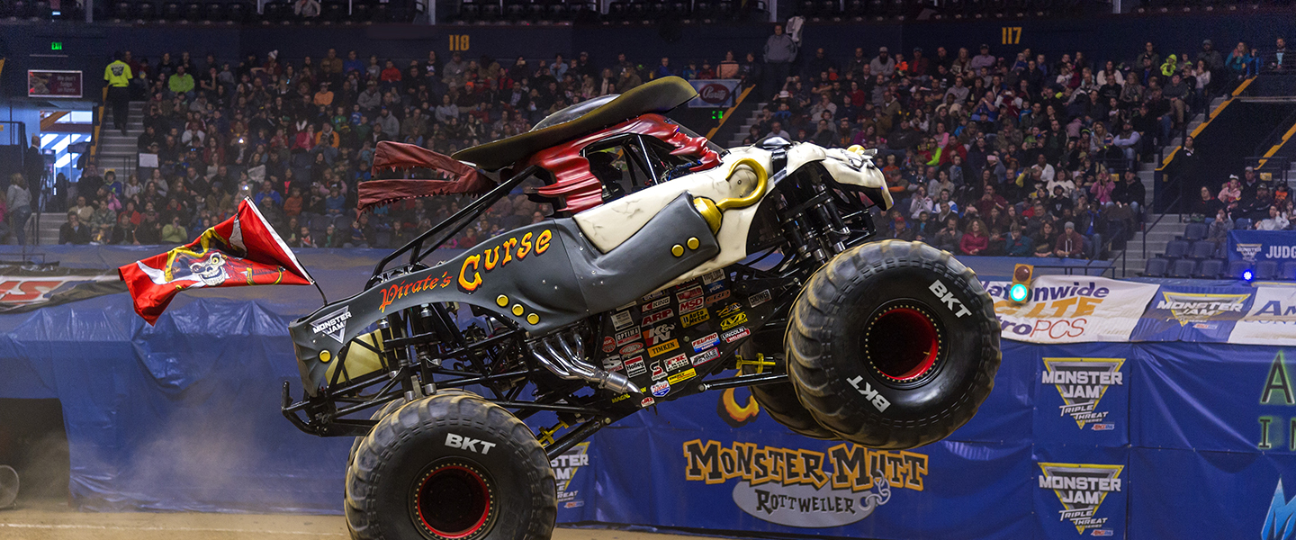 Rosemont, IL - Nov 2-4 - Allstate Arena | Monster Jam®