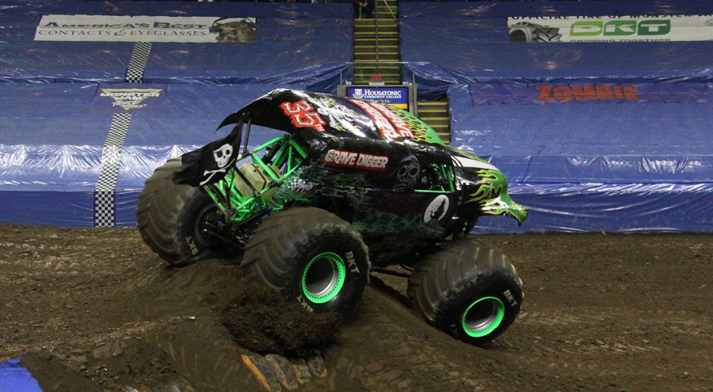 2018 Monster Jam Awards | Monster Jam®