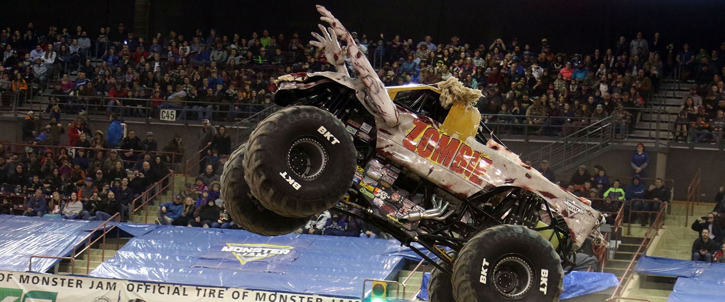 Sioux Falls, SD - Oct. 5-6 - Denny Sanford PREMIERE Center | Monster Jam®