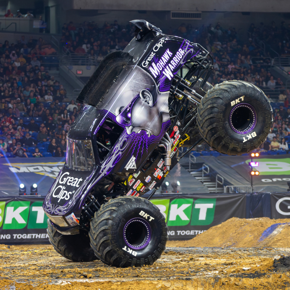 Drivers Chasing Championship Glory | News | Monster Jam®