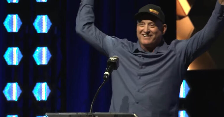 Monster Jam® | The Most Action-packed Motorsports Event on Four Wheels