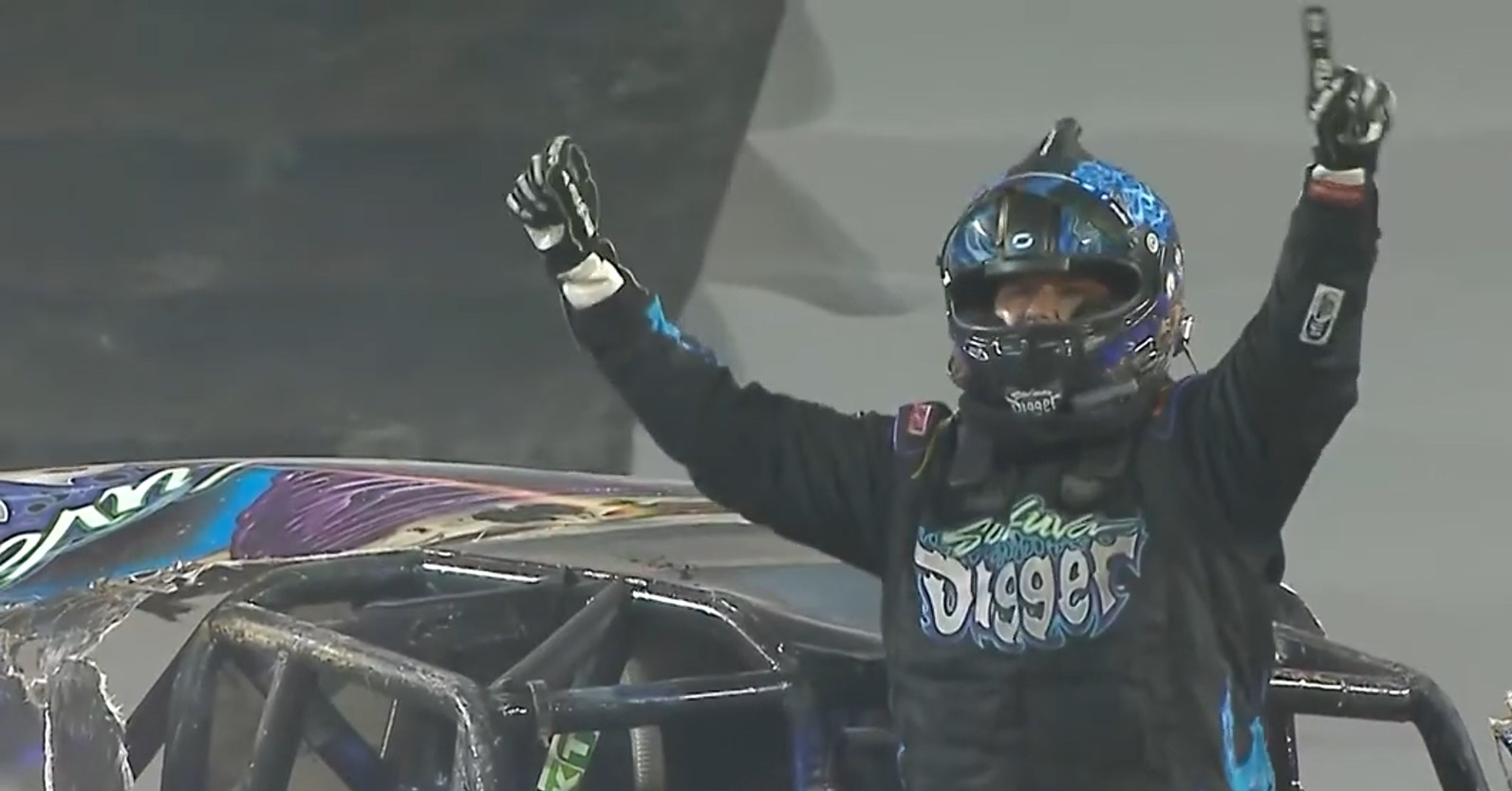 Weekend Recap: Anderson Brothers Wow the Crowd with Freestyle Tie in ...