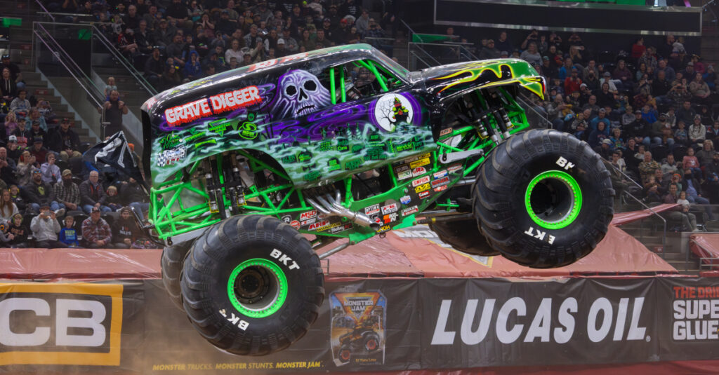 Tampa, FL | Benchmark International Arena | AUG. 15-17, 2025 | Monster Jam®