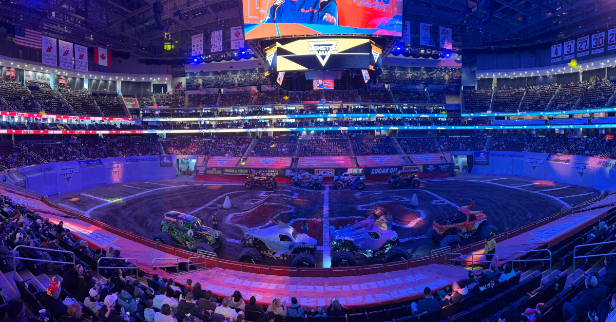 Weekend Recap: First Clean Sweep of 2025 | News | Monster Jam®