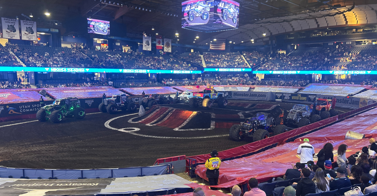 Weekend Recap: Monster Jam Entertains in Three Different Countries | News | Monster Jam®